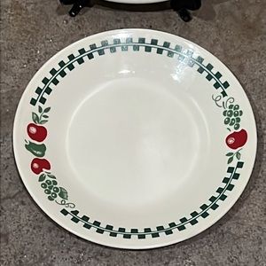 Corelle | Dining | Vintage Corelle Apple Farm Fresh Saucer Plates Set ...